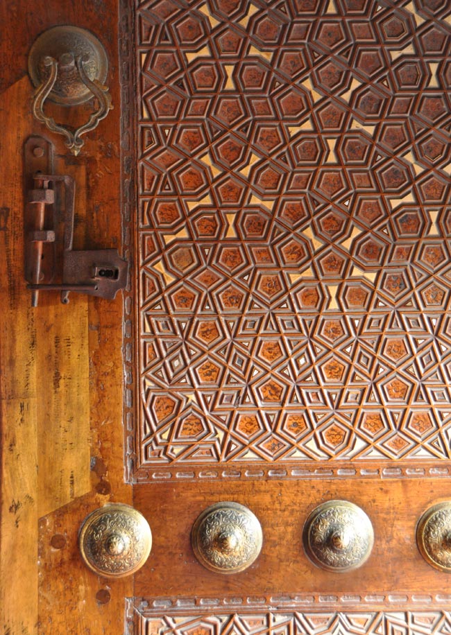 Visiting the Blue Mosque in Istanbul Turkey; Tips and Photos ...