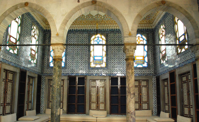 A Visit to Istanbul's Topkapi Palace and Harem - wired2theworld