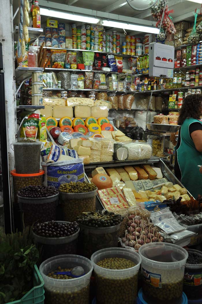 Lima Mercado de Surquillo and Historical District - wired2theworld