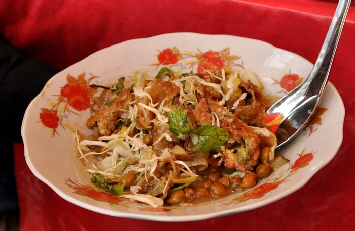 Yangon Food Tour - wired2theworld