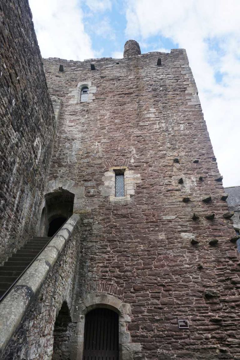 Castles and Callander; 24 Hours in the Gateway to the Scottish ...
